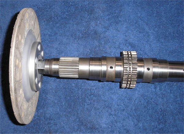 Repairing a Select-O-Speed Input Shaft - Ford Fordson Collectors ...